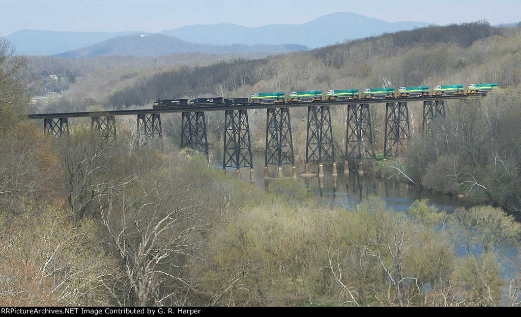 NS 054 crossing the James River